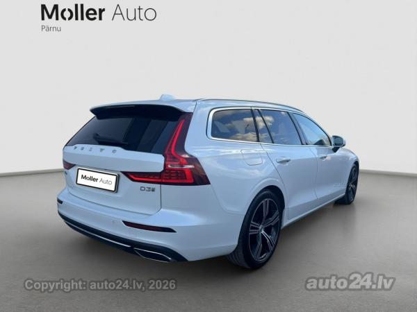Balts Volvo V60 2020 Pērnava, ar dzinēja tilpumu 2.00 L un nobraukumu 99 tūkst. km par 22900 €, foto 2 vietnē AUTOMOTO.COM.LV