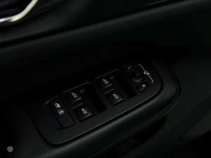 Белый Вольво B60 2020 в Вильнюс, объемом двигателя 1.97 л и пробегом 87 тыс. км за 22490 €, фото 23 на AUTOMOTO.COM.LV