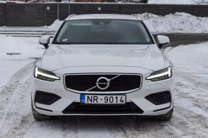 Белый Вольво B60 2020 в Елгава, объемом двигателя 2.00 л и пробегом 217 тыс. км за 19990 €, фото 3 на AUTOMOTO.COM.LV
