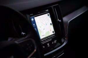 Белый Вольво B60 2020 в Елгава, объемом двигателя 2.00 л и пробегом 217 тыс. км за 19990 €, фото 19 на AUTOMOTO.COM.LV