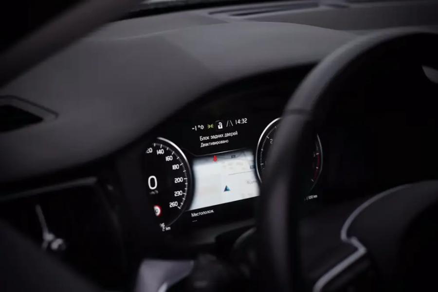 Белый Вольво B60 2020 в Елгава, объемом двигателя 2.00 л и пробегом 217 тыс. км за 19990 €, фото 23 на AUTOMOTO.COM.LV