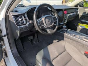 Белый Вольво B60 2020 в Каунас, объемом двигателя 1.97 л и пробегом 280 тыс. км за 12800 €, фото 8 на AUTOMOTO.COM.LV
