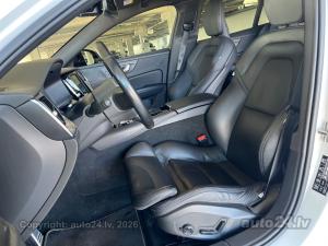 Balts Volvo V60 2020 Tallina, ar dzinēja tilpumu 2.00 L un nobraukumu 139 tūkst. km par 22900 €, foto 9 vietnē AUTOMOTO.COM.LV
