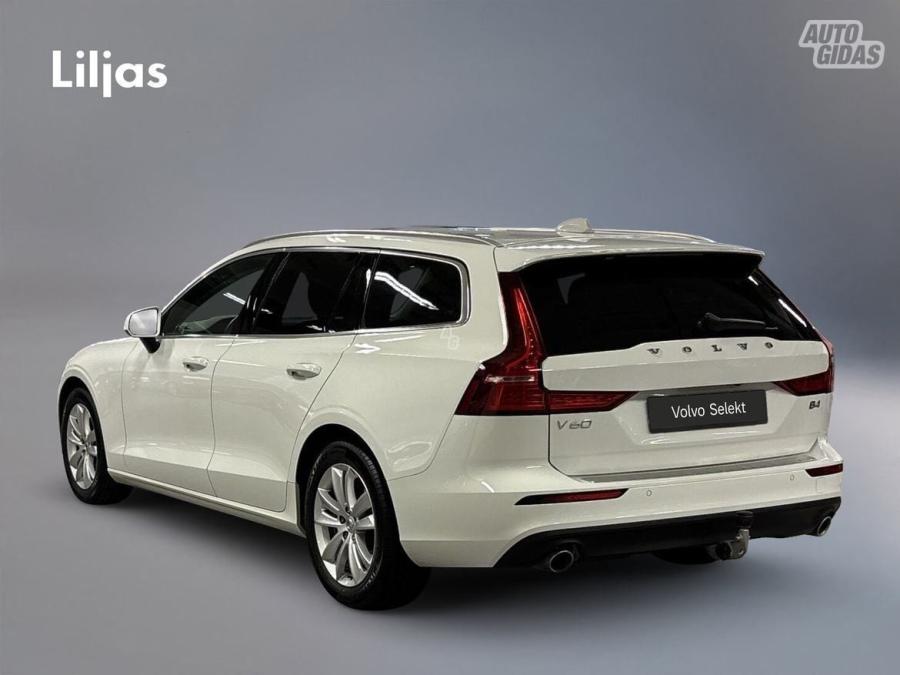 White Volvo V60 2021 in Kaunas, with an engine capacity of 0.00 L and mileage of 74 thousand km for 30956 €, photo 4 on AUTOMOTO.COM.LV