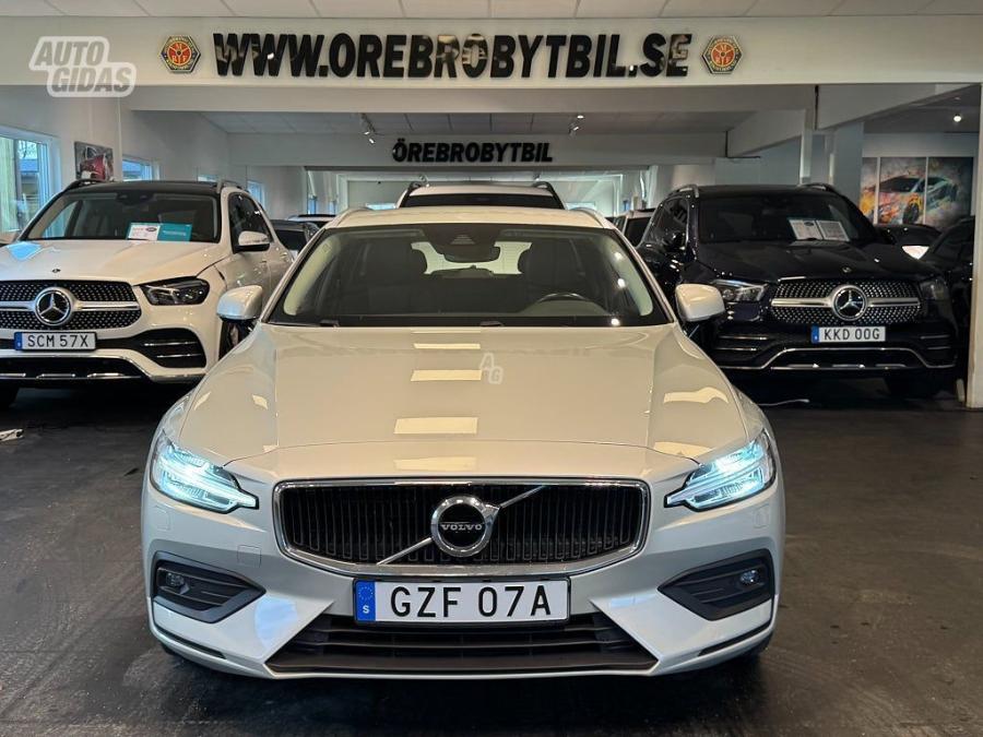 White Volvo V60 2021 in Kaunas, with an engine capacity of 0.00 L and mileage of 87 thousand km for 31043 €, photo 27 on AUTOMOTO.COM.LV