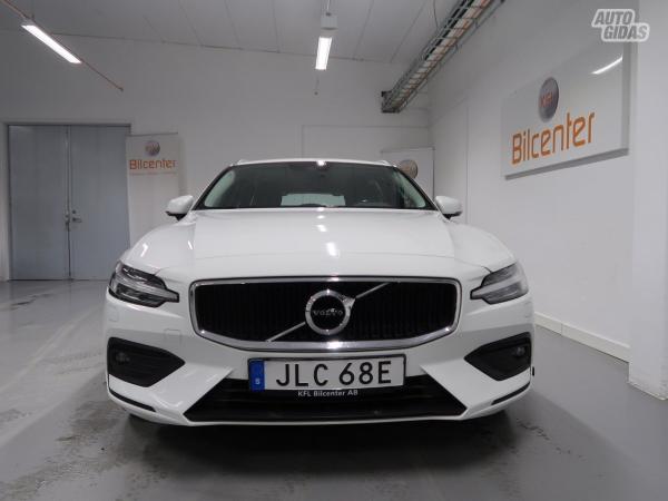 White Volvo V60 2021 in Kaunas, with an engine capacity of 0.00 L and mileage of 80 thousand km for 29341 €, photo 10 on AUTOMOTO.COM.LV