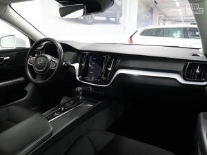 White Volvo V60 2021 in Kaunas, with an engine capacity of 0.00 L and mileage of 80 thousand km for 29341 €, photo 20 on AUTOMOTO.COM.LV