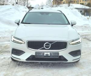 White Volvo V60 2021 in Siauliai, with an engine capacity of 1.97 L and mileage of 173 thousand km for 18500 €, photo 2 on AUTOMOTO.COM.LV