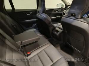 Balts Volvo V60 2021 Tallina, ar dzinēja tilpumu 2.00 L un nobraukumu 135 tūkst. km par 24700 €, foto 10 vietnē AUTOMOTO.COM.LV
