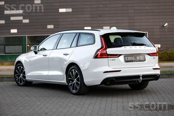 Balts Volvo V60 2021 Jelgava, ar dzinēja tilpumu 2.00 L un nobraukumu 173 tūkst. km par 15500 €, foto 4 vietnē AUTOMOTO.COM.LV