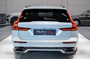 Balts Volvo V60 2021 Tallina, ar dzinēja tilpumu 2.00 L un nobraukumu 66 tūkst. km par 36900 €, foto 7 vietnē AUTOMOTO.COM.LV