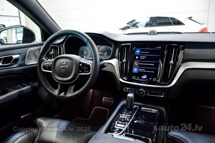 Balts Volvo V60 2021 Tallina, ar dzinēja tilpumu 2.00 L un nobraukumu 66 tūkst. km par 36900 €, foto 13 vietnē AUTOMOTO.COM.LV