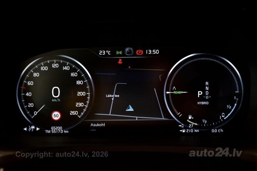 Balts Volvo V60 2021 Tallina, ar dzinēja tilpumu 2.00 L un nobraukumu 66 tūkst. km par 36900 €, foto 19 vietnē AUTOMOTO.COM.LV