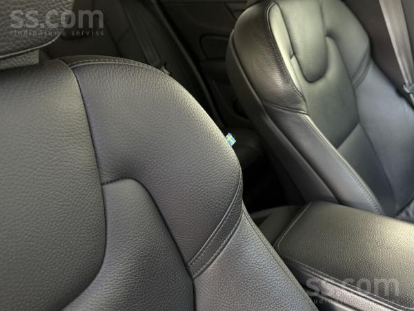 Balts Volvo V60 2021 Tukums, ar dzinēja tilpumu 2.00 L un nobraukumu 299 tūkst. km par 12499 €, foto 9 vietnē AUTOMOTO.COM.LV