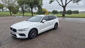 Balts Volvo V60 2021 Kauņa, ar dzinēja tilpumu 2.00 L un nobraukumu 215 tūkst. km par 15700 €, foto 5 vietnē AUTOMOTO.COM.LV