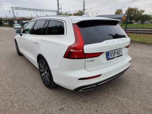 White Volvo V60 2021 in Siauliai, with an engine capacity of 2.00 L and mileage of 213 thousand km for 15900 €, photo 5 on AUTOMOTO.COM.LV