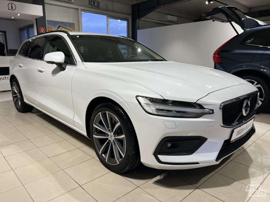 Balts Volvo V60 2022 Kauņa, ar dzinēja tilpumu 2.00 L un nobraukumu 26 tūkst. km par 32015 €, foto 5 vietnē AUTOMOTO.COM.LV