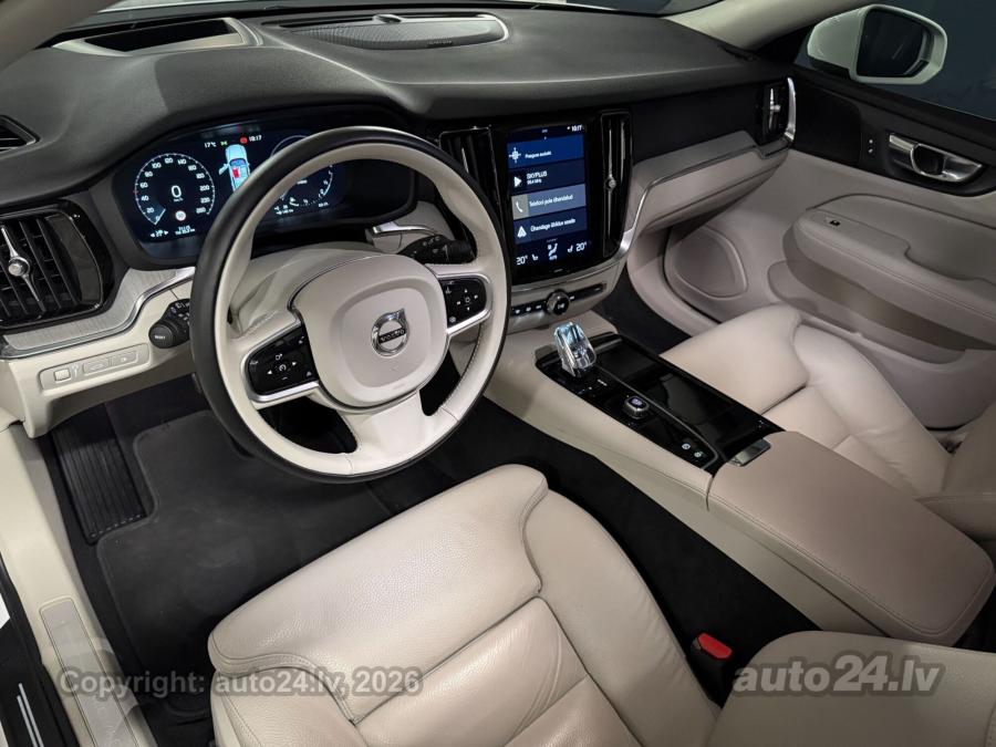 Balts Volvo V60 2022 Tallina, ar dzinēja tilpumu 2.00 L un nobraukumu 71 tūkst. km par 35990 €, foto 5 vietnē AUTOMOTO.COM.LV