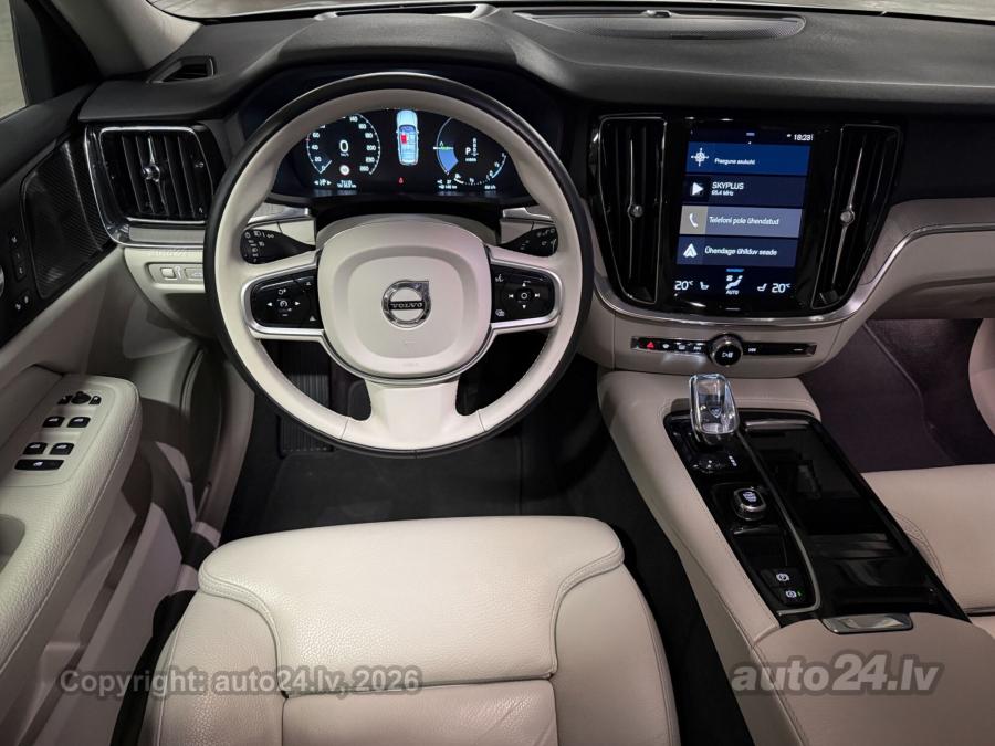 Balts Volvo V60 2022 Tallina, ar dzinēja tilpumu 2.00 L un nobraukumu 71 tūkst. km par 35990 €, foto 7 vietnē AUTOMOTO.COM.LV