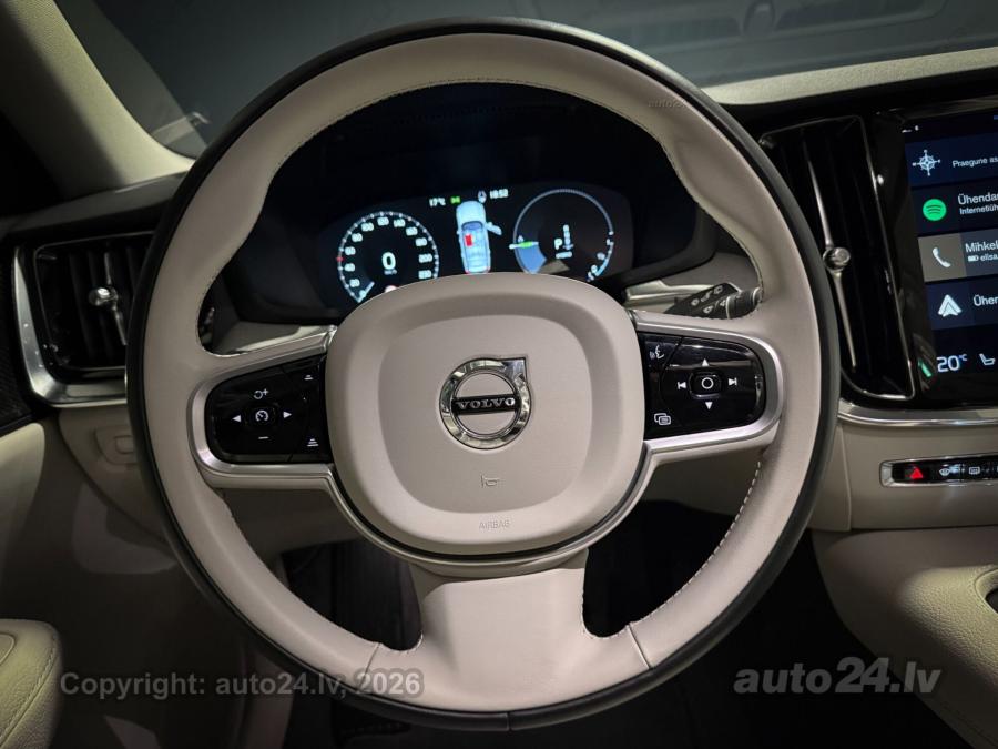 Balts Volvo V60 2022 Tallina, ar dzinēja tilpumu 2.00 L un nobraukumu 71 tūkst. km par 35990 €, foto 16 vietnē AUTOMOTO.COM.LV