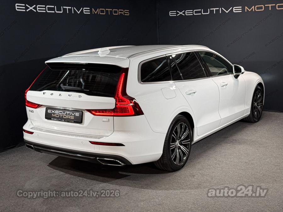 Balts Volvo V60 2022 Tallina, ar dzinēja tilpumu 2.00 L un nobraukumu 71 tūkst. km par 35990 €, foto 21 vietnē AUTOMOTO.COM.LV