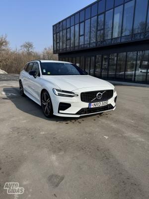 Белый Вольво B60 2022 в Паневежис, объемом двигателя 2.00 л и пробегом 315 тыс. км за 13400 €, фото 3 на AUTOMOTO.COM.LV