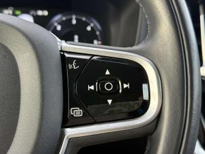 Balts Volvo V60 2022 Viļņa, ar dzinēja tilpumu 1.97 L un nobraukumu 201 tūkst. km par 15999 €, foto 29 vietnē AUTOMOTO.COM.LV