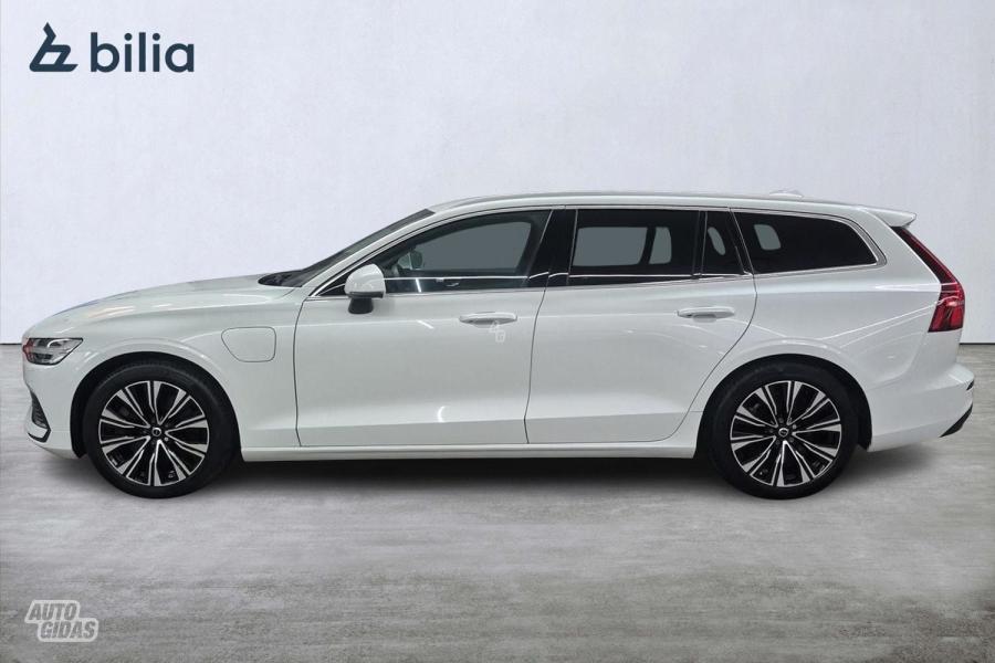 Balts Volvo V60 2023 Kauņa, ar dzinēja tilpumu 0.00 L un nobraukumu 100 tūkst. km par 34294 €, foto 3 vietnē AUTOMOTO.COM.LV