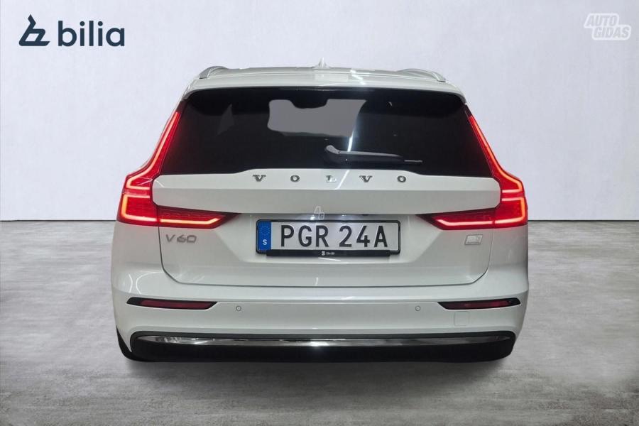 Balts Volvo V60 2023 Kauņa, ar dzinēja tilpumu 0.00 L un nobraukumu 100 tūkst. km par 34294 €, foto 5 vietnē AUTOMOTO.COM.LV