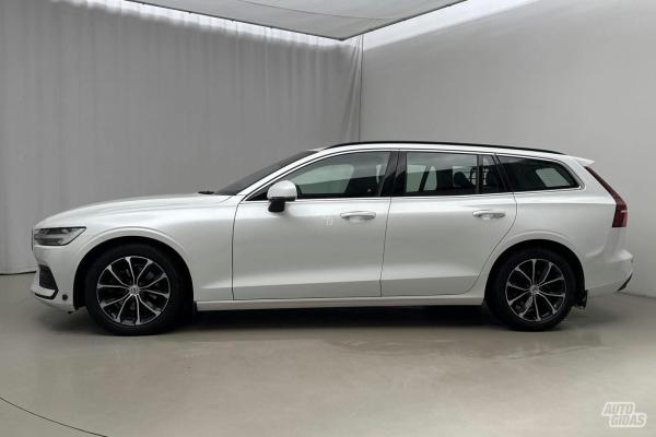 White Volvo V60 2023 in Kaunas, with an engine capacity of 0.00 L and mileage of 88 thousand km for 31435 €, photo 2 on AUTOMOTO.COM.LV