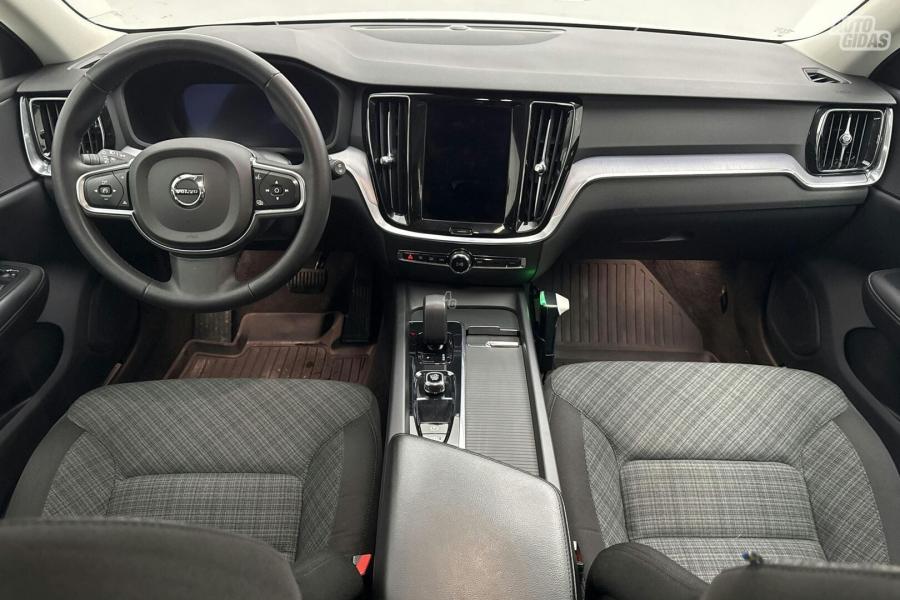 Balts Volvo V60 2023 Kauņa, ar dzinēja tilpumu 0.00 L un nobraukumu 88 tūkst. km par 31435 €, foto 6 vietnē AUTOMOTO.COM.LV