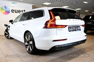 Balts Volvo V60 2025 Tallina, ar dzinēja tilpumu 2.00 L un nobraukumu 20 tūkst. km par 46990 €, foto  vietnē AUTOMOTO.COM.LV