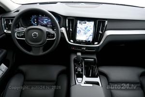 Balts Volvo V60 2025 Tallina, ar dzinēja tilpumu 2.00 L un nobraukumu 20 tūkst. km par 46990 €, foto 17 vietnē AUTOMOTO.COM.LV