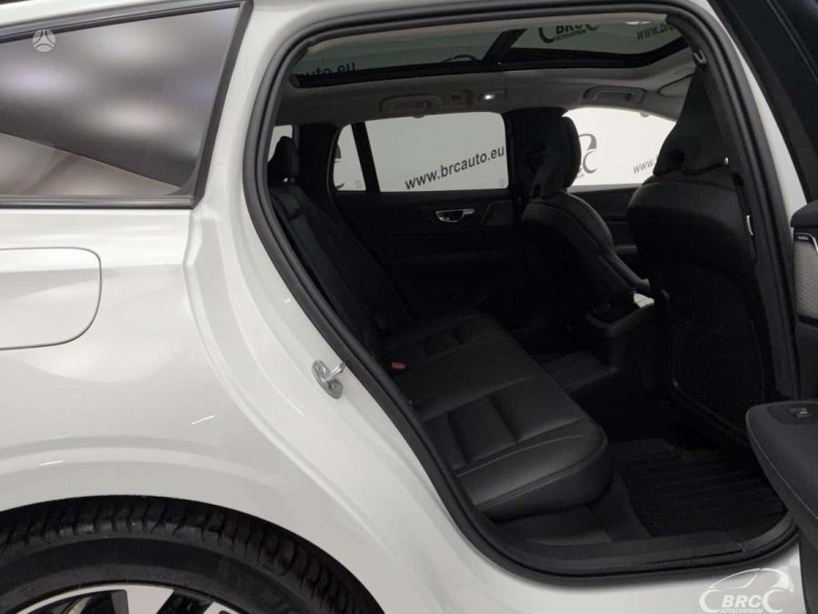 White Volvo V60 2025 in Vilnius, with an engine capacity of 1.97 L and mileage of 3 thousand km for 37900 €, photo 13 on AUTOMOTO.COM.LV