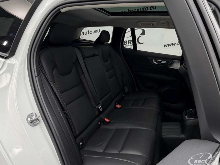 White Volvo V60 2025 in Vilnius, with an engine capacity of 1.97 L and mileage of 3 thousand km for 37900 €, photo 15 on AUTOMOTO.COM.LV