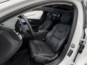 White Volvo V60 2025 in Vilnius, with an engine capacity of 1.97 L and mileage of 3 thousand km for 37900 €, photo 27 on AUTOMOTO.COM.LV