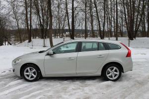 Dzeltens Volvo V60 2013 Birštonas, ar dzinēja tilpumu 2.00 L un nobraukumu 343 tūkst. km par 5350 €, foto 6 vietnē AUTOMOTO.COM.LV