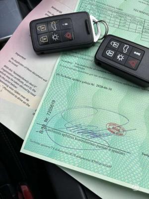 Желтый Вольво B60 2013 в Вильнюс, объемом двигателя 2.40 л и пробегом 249 тыс. км за 7600 €, фото 27 на AUTOMOTO.COM.LV