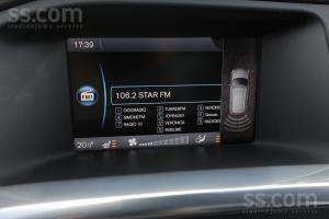 Yellow Volvo V60 2013 in Jelgava, with an engine capacity of 2.40 L and mileage of 0 thousand km for 8450 €, photo 16 on AUTOMOTO.COM.LV