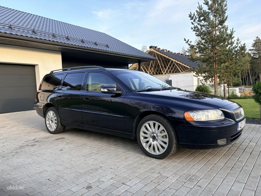 Beige Volvo V70 2006 in Tartu, with an engine capacity of 2.40 L and mileage of 338 thousand km for 4200 €, photo 26 on AUTOMOTO.COM.LV