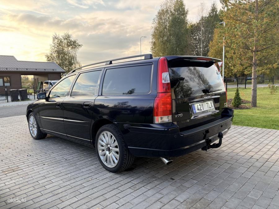 Beige Volvo V70 2006 in Tartu, with an engine capacity of 2.40 L and mileage of 338 thousand km for 4200 €, photo 28 on AUTOMOTO.COM.LV