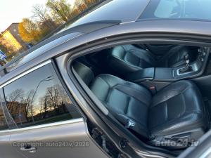 Smilšu krāsa Volvo V70 2010 Narva, ar dzinēja tilpumu 2.40 L un nobraukumu 430 tūkst. km par 3999 €, foto 25 vietnē AUTOMOTO.COM.LV