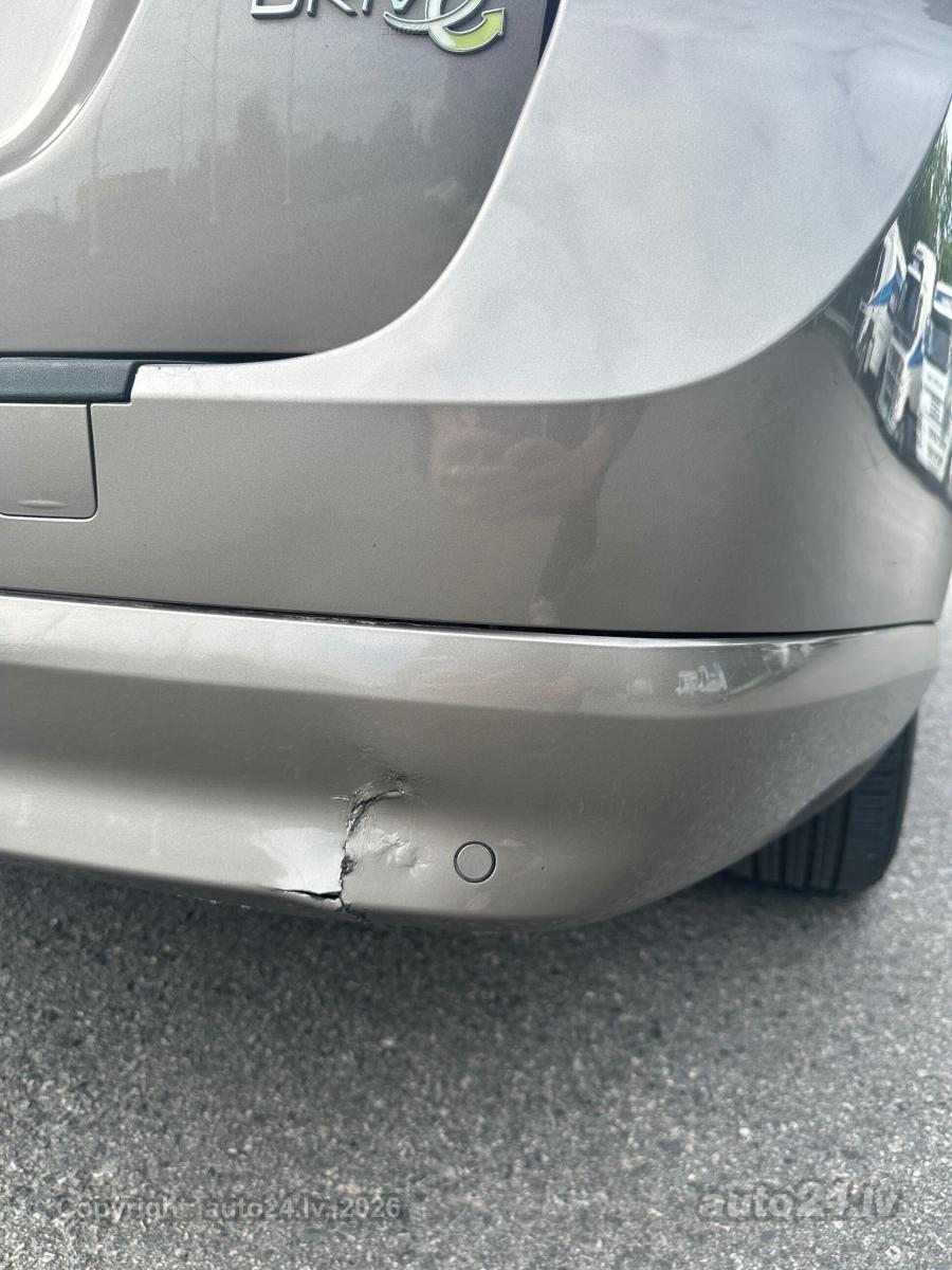 Smilšu krāsa Volvo V70 2010 Tallina, ar dzinēja tilpumu 1.60 L un nobraukumu 253 tūkst. km par 5000 €, foto 11 vietnē AUTOMOTO.COM.LV