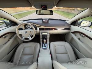 Beige Volvo V70 2011 in Tallinn, with an engine capacity of 2.00 L and mileage of 269 thousand km for 7690 €, photo 14 on AUTOMOTO.COM.LV