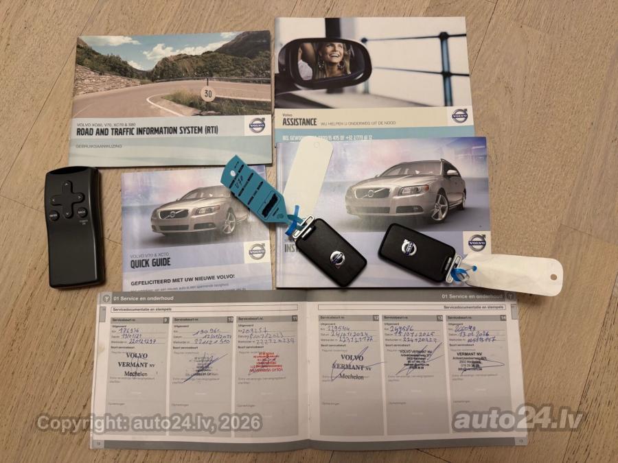 Beige Volvo V70 2011 in Tallinn, with an engine capacity of 2.00 L and mileage of 269 thousand km for 7690 €, photo 17 on AUTOMOTO.COM.LV