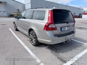 Beige Volvo V70 2013 in Tallinn, with an engine capacity of 1.60 L and mileage of 283 thousand km for 6900 €, photo 6 on AUTOMOTO.COM.LV