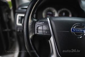 Smilšu krāsa Volvo V70 2013 Tallina, ar dzinēja tilpumu 1.60 L un nobraukumu 284 tūkst. km par 5990 €, foto 14 vietnē AUTOMOTO.COM.LV