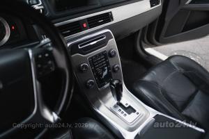 Smilšu krāsa Volvo V70 2013 Tallina, ar dzinēja tilpumu 1.60 L un nobraukumu 284 tūkst. km par 5990 €, foto 16 vietnē AUTOMOTO.COM.LV
