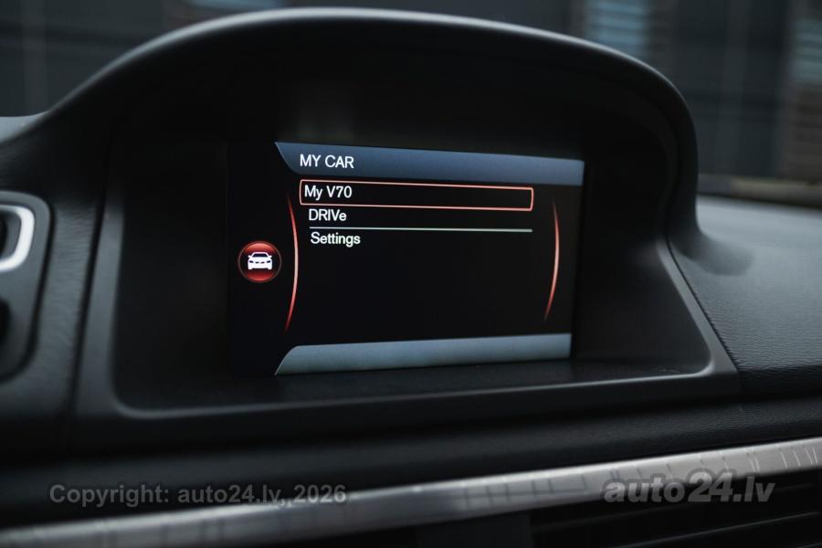 Smilšu krāsa Volvo V70 2013 Tallina, ar dzinēja tilpumu 1.60 L un nobraukumu 284 tūkst. km par 5990 €, foto 21 vietnē AUTOMOTO.COM.LV