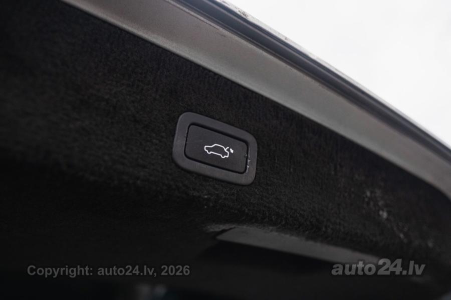 Smilšu krāsa Volvo V70 2013 Tallina, ar dzinēja tilpumu 1.60 L un nobraukumu 284 tūkst. km par 5990 €, foto 25 vietnē AUTOMOTO.COM.LV
